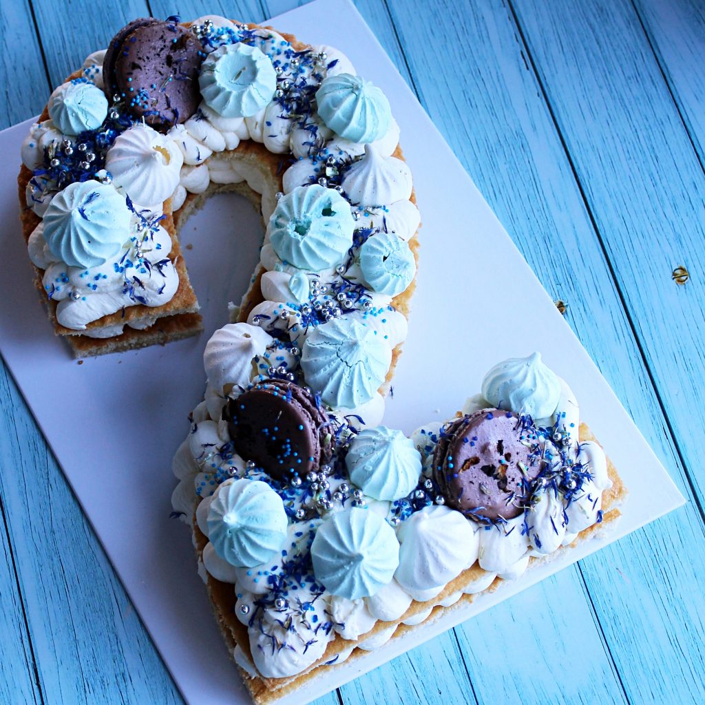 Number Cake Bleu - Le Doux Fruit | Pâtisseries Artisanales | Montpellier