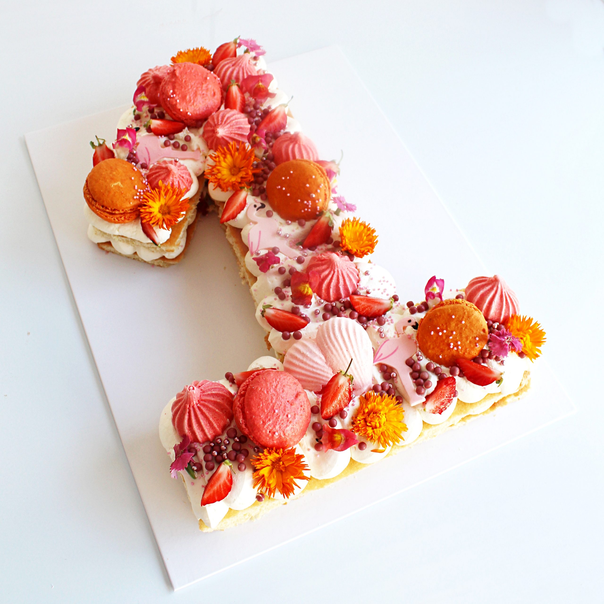 Number Cake Flamand Rose - Le Doux Fruit | Pâtisseries Artisanales ...
